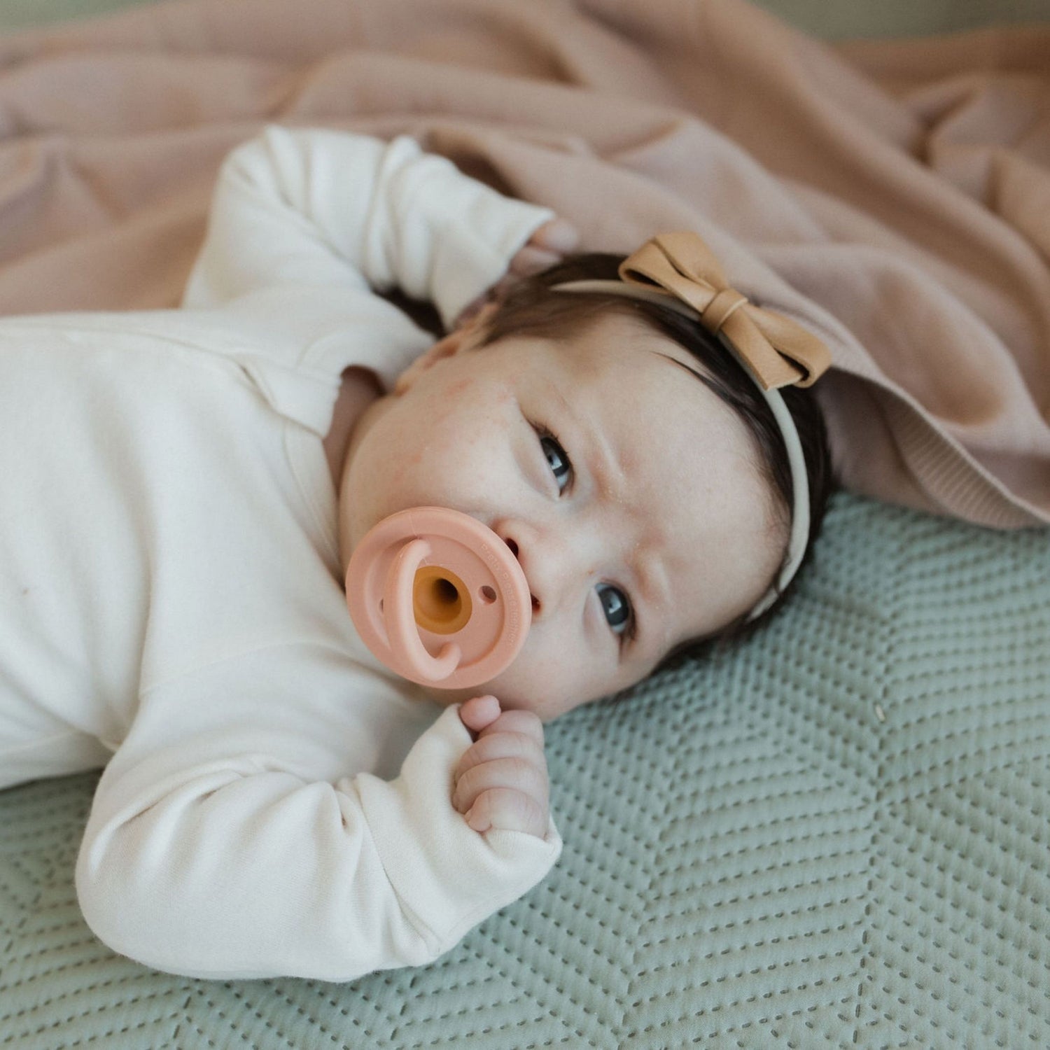 Thoughtfully Designed Modern Pacifier – Teal Meal